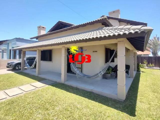 Casa / Sobrado para Venda em Imbé/RS Centro 3 Quartos