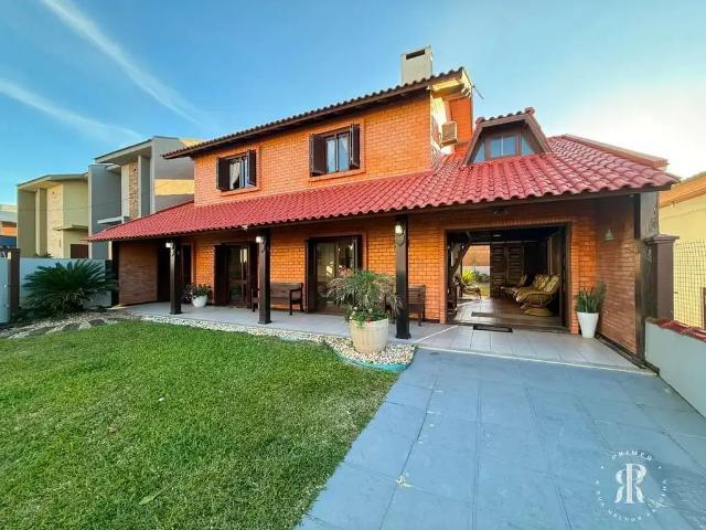 Casa / Sobrado para Venda em Imbé/RS Centro 3 Quartos