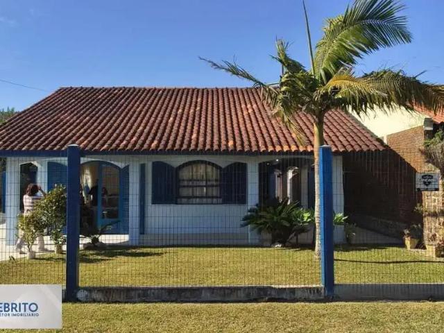 Casa / Sobrado para Venda em Imbé/RS Centro 4 Quartos