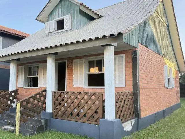 Casa / Sobrado para Venda em Imbé/RS Centro 4 Quartos