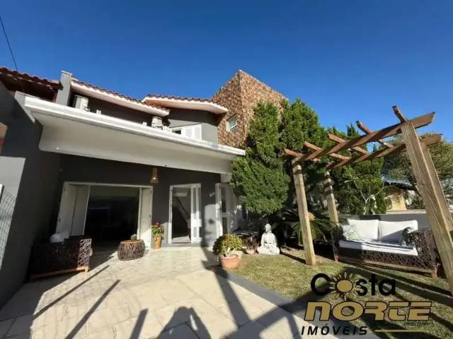 Casa / Sobrado para Venda em Imbé/RS Centro 4 Quartos