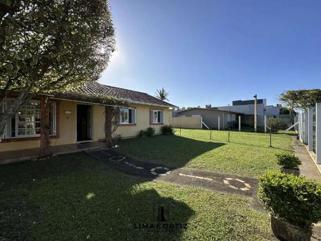 Casa / Sobrado para Venda em Imbé/RS Centro 4 Quartos