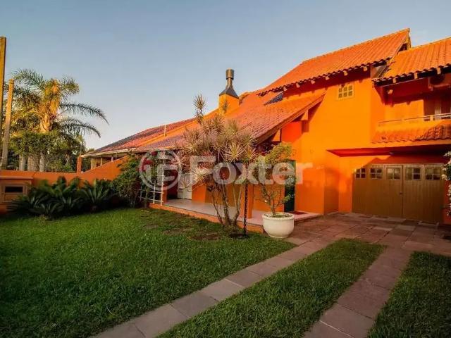 Casa / Sobrado para Venda em Imbé/RS Centro 6 Quartos