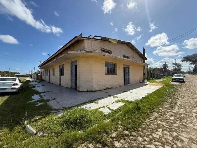 Casa / Sobrado para Venda em Imbé/RS Albatroz Distrito 7 Quartos