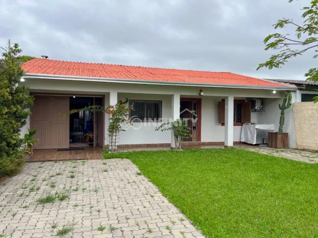 Casa / Sobrado para Venda em Imbé/RS Ipiranga 4 Quartos