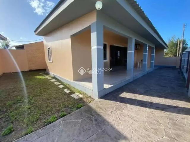 Casa / Sobrado para Venda em Imbé/RS Mariluz Distrito 4 Quartos