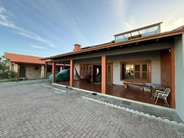 Casa / Sobrado para Venda em Imbé/RS Mariluz Distrito 5 Quartos