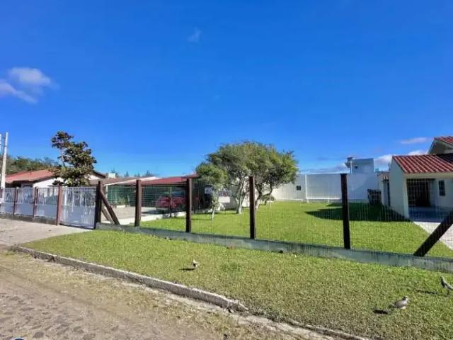 Casa / Sobrado para Venda em Imbé/RS Mariluz Distrito