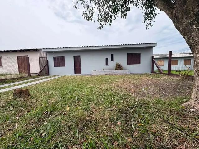 Casa / Sobrado para Venda em Imbé/RS Mariluz Distrito 2 Quartos