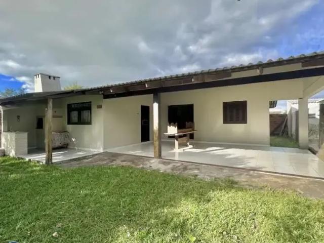 Casa / Sobrado para Venda em Imbé/RS Mariluz Distrito 3 Quartos