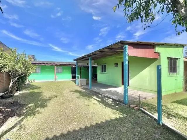 Casa / Sobrado para Venda em Imbé/RS Mariluz Distrito 3 Quartos