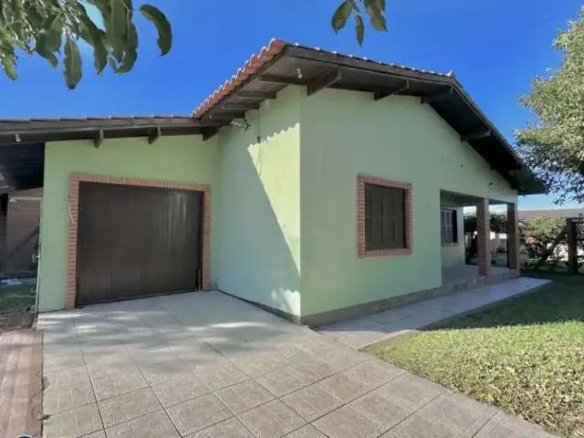 Casa / Sobrado para Venda em Imbé/RS Mariluz Distrito 3 Quartos