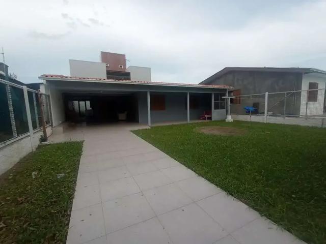 Casa / Sobrado para Venda em Imbé/RS Mariluz Distrito 3 Quartos