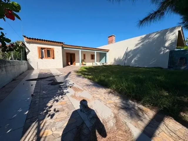 Casa / Sobrado para Venda em Imbé/RS Santa Terezinha Distrito 3 Quartos