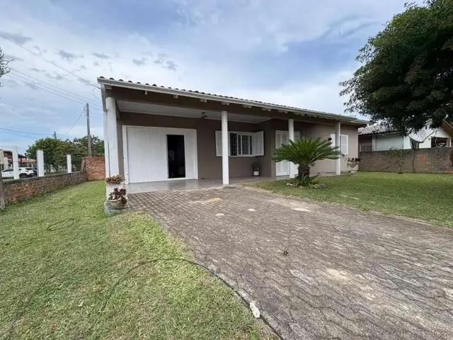 Casa / Sobrado para Venda em Imbé/RS Santa Terezinha Distrito 3 Quartos