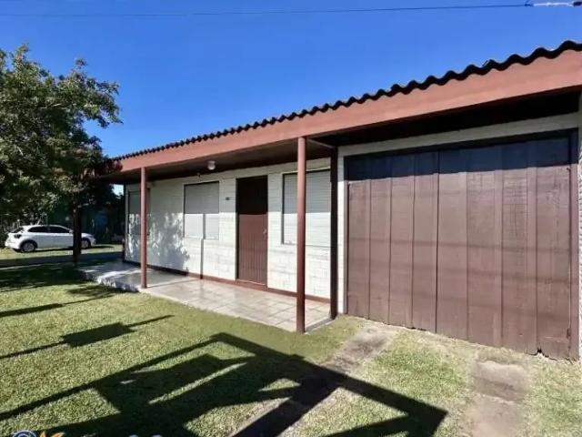 Casa / Sobrado para Venda em Imbé/RS Santa Terezinha Distrito 3 Quartos