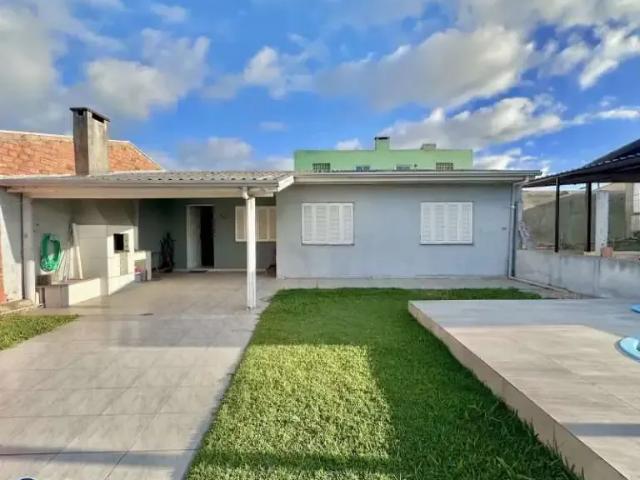 Casa / Sobrado para Venda em Imbé/RS Santa Terezinha Distrito 5 Quartos