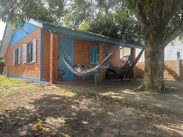 Casa / Sobrado para Venda em Imbé/RS Presidente Distrito 2 Quartos