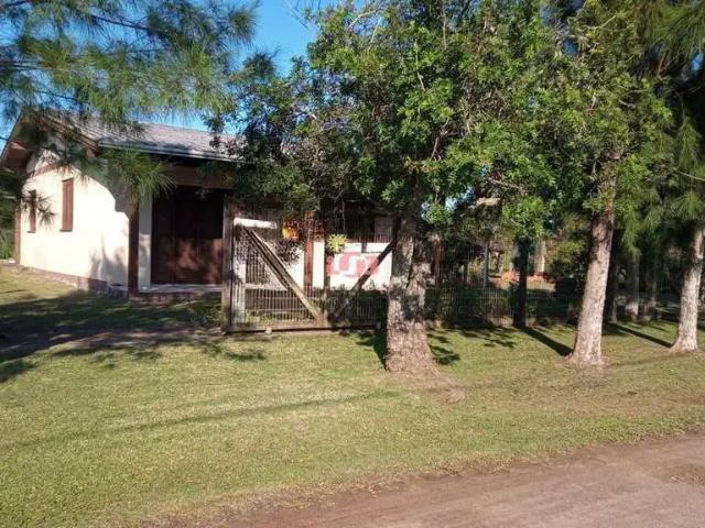 Casa / Sobrado para Venda em Imbé/RS Presidente Distrito 3 Quartos