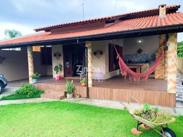 Casa / Sobrado para Venda em Imbituba/SC Alto Arroio 3 Quartos