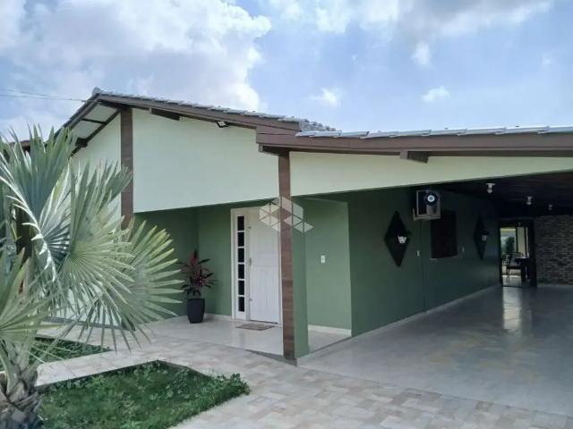 Casa / Sobrado para Venda em Imbituba/SC Alto Arroio 4 Quartos