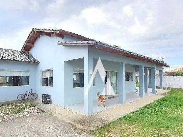 Casa / Sobrado para Venda em Imbituba/SC Araçatuba 4 Quartos