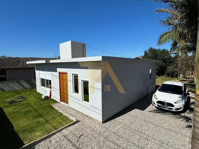 Casa / Sobrado para Venda em Imbituba/SC Araçatuba 2 Quartos
