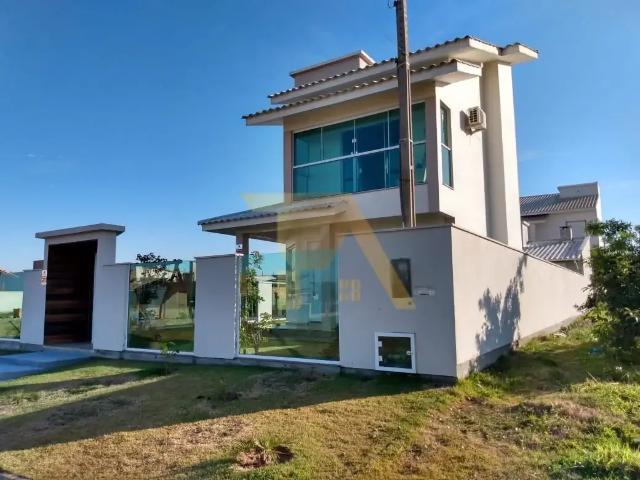 Casa / Sobrado para Venda em Imbituba/SC Itapiruba 2 Quartos