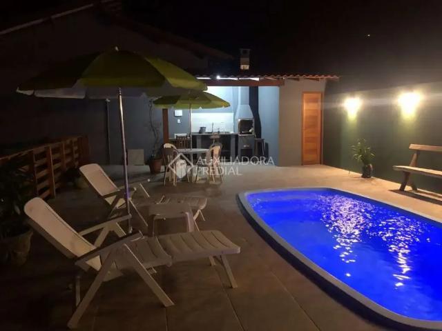 Casa / Sobrado para Venda em Imbituba/SC Ibiraquera 3 Quartos