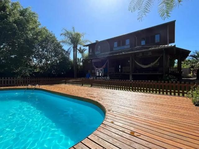 Casa / Sobrado para Venda em Imbituba/SC Ibiraquera 3 Quartos