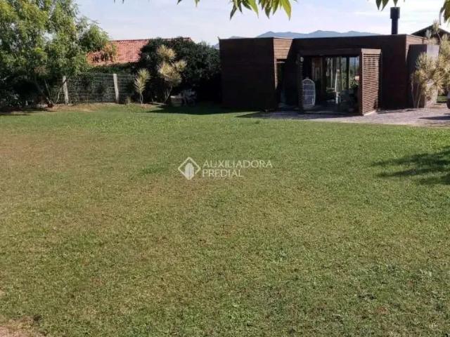 Casa / Sobrado para Venda em Imbituba/SC Ibiraquera 3 Quartos
