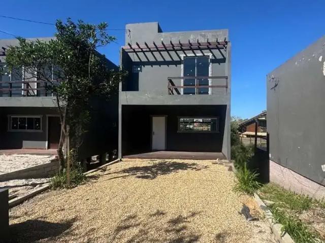 Casa / Sobrado para Venda em Imbituba/SC Ibiraquera 3 Quartos