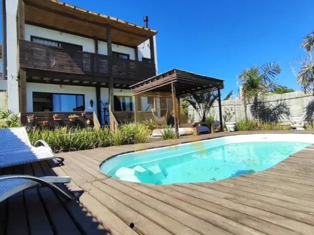 Casa / Sobrado para Venda em Imbituba/SC Ibiraquera 2 Quartos