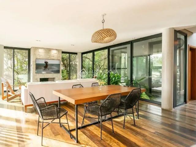 Casa / Sobrado para Venda em Imbituba/SC Ibiraquera 4 Quartos