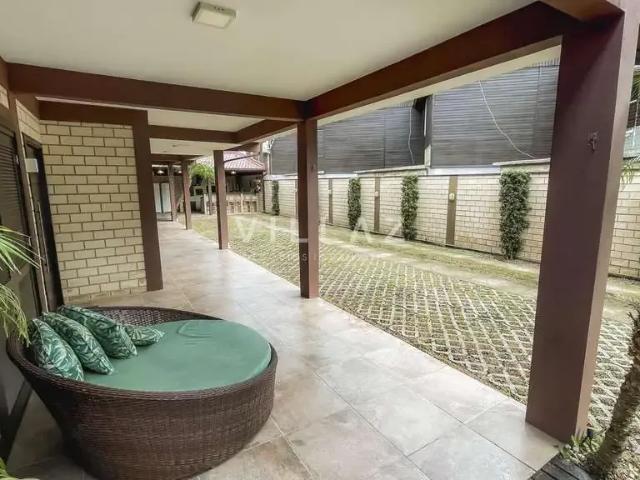 Casa / Sobrado para Venda em Imbituba/SC Ibiraquera 4 Quartos