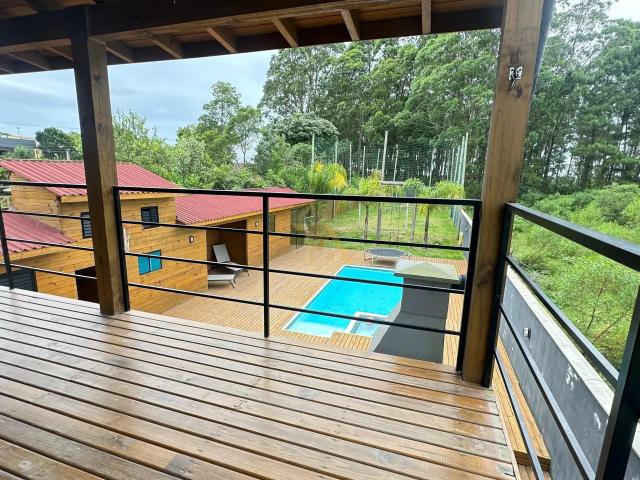 Casa / Sobrado para Venda em Imbituba/SC Ibiraquera 5 Quartos