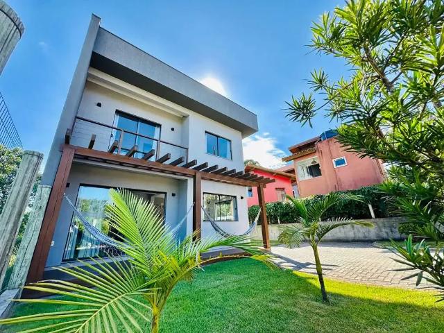 Casa / Sobrado para Venda em Imbituba/SC Praia do Rosa 3 Quartos