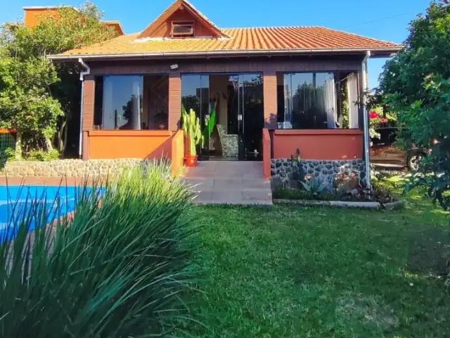 Casa / Sobrado para Venda em Imbituba/SC Ribanceira 2 Quartos