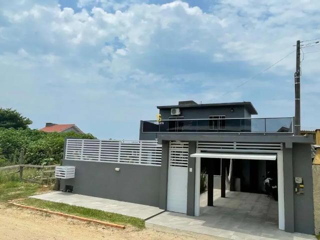Casa / Sobrado para Venda em Imbituba/SC Ribanceira 4 Quartos