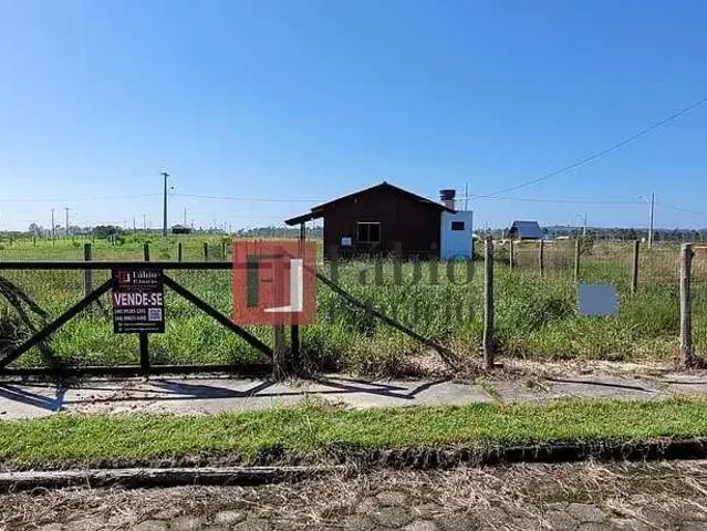 Casa / Sobrado para Venda em Imbituba/SC Sambaqui 2 Quartos