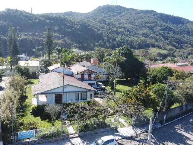 Casa / Sobrado para Venda em Imbituba/SC Vila Nova 5 Quartos
