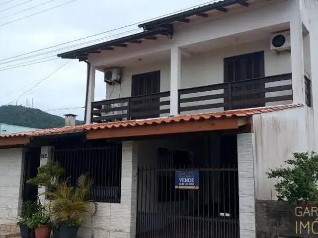Casa / Sobrado para Venda em Imbituba/SC Vila Nova 3 Quartos