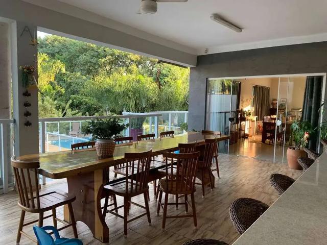 Casa / Sobrado para Venda em Indaiatuba/SP Colinas do Mosteiro de Itaici 4 Quartos