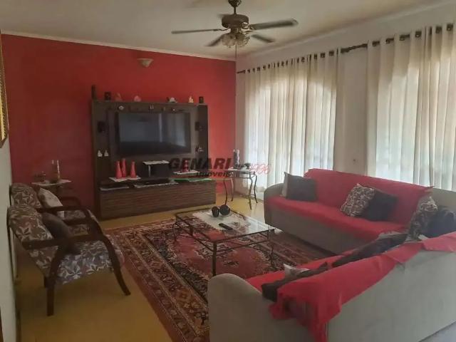 Casa / Sobrado para Venda em Indaiatuba/SP Centro 4 Quartos