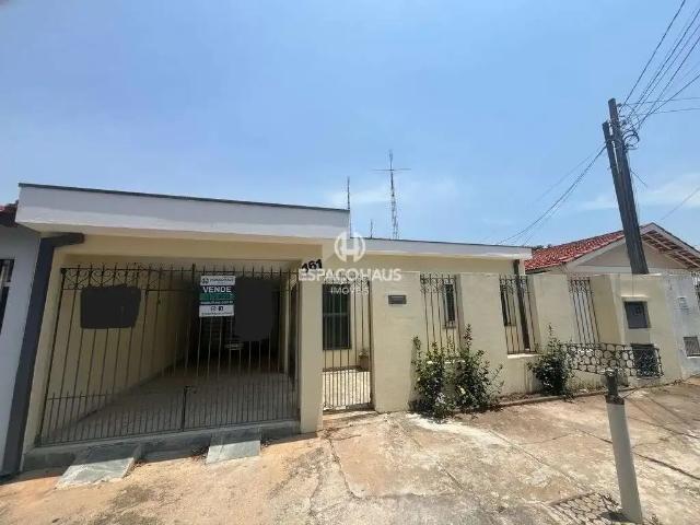 Casa / Sobrado para Venda em Indaiatuba/SP Centro 4 Quartos