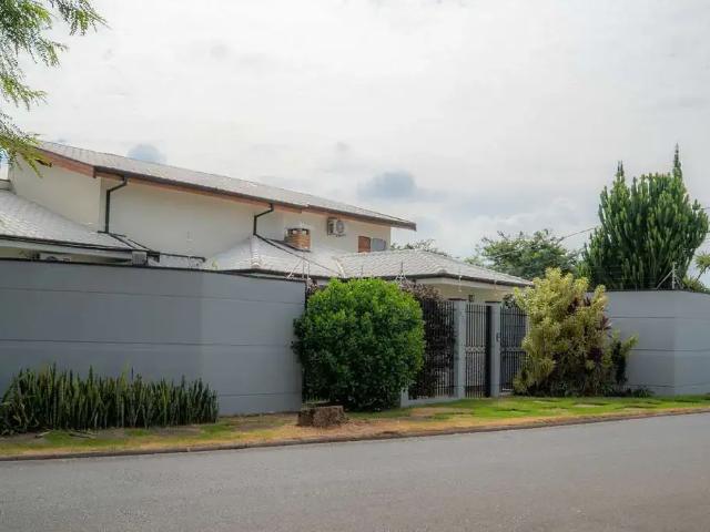 Casa / Sobrado para Venda em Indaiatuba/SP Chácara Areal 4 Quartos