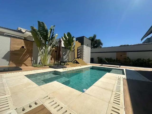 Casa / Sobrado para Venda em Indaiatuba/SP Helvétia 4 Quartos