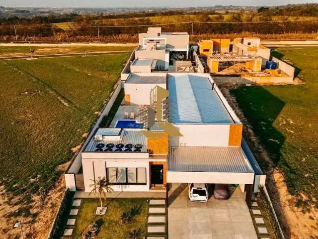 Casa / Sobrado para Venda em Indaiatuba/SP Jardim Morumbi 4 Quartos