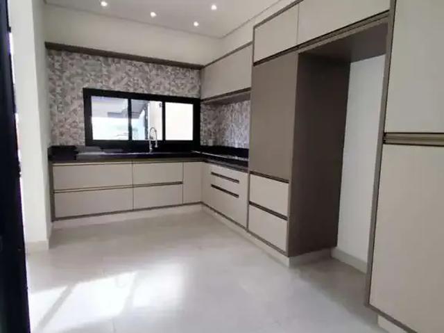 Casa / Sobrado para Venda em Indaiatuba/SP Jardim Bom Sucesso 3 Quartos