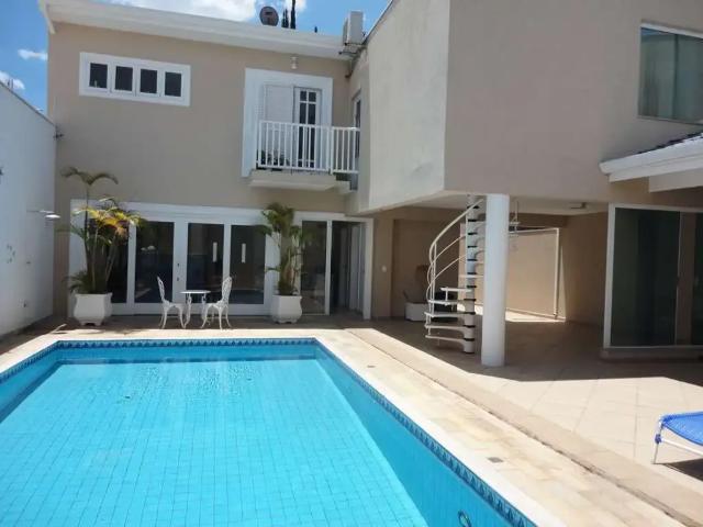 Casa / Sobrado para Venda em Indaiatuba/SP Jardim Esplanada 4 Quartos